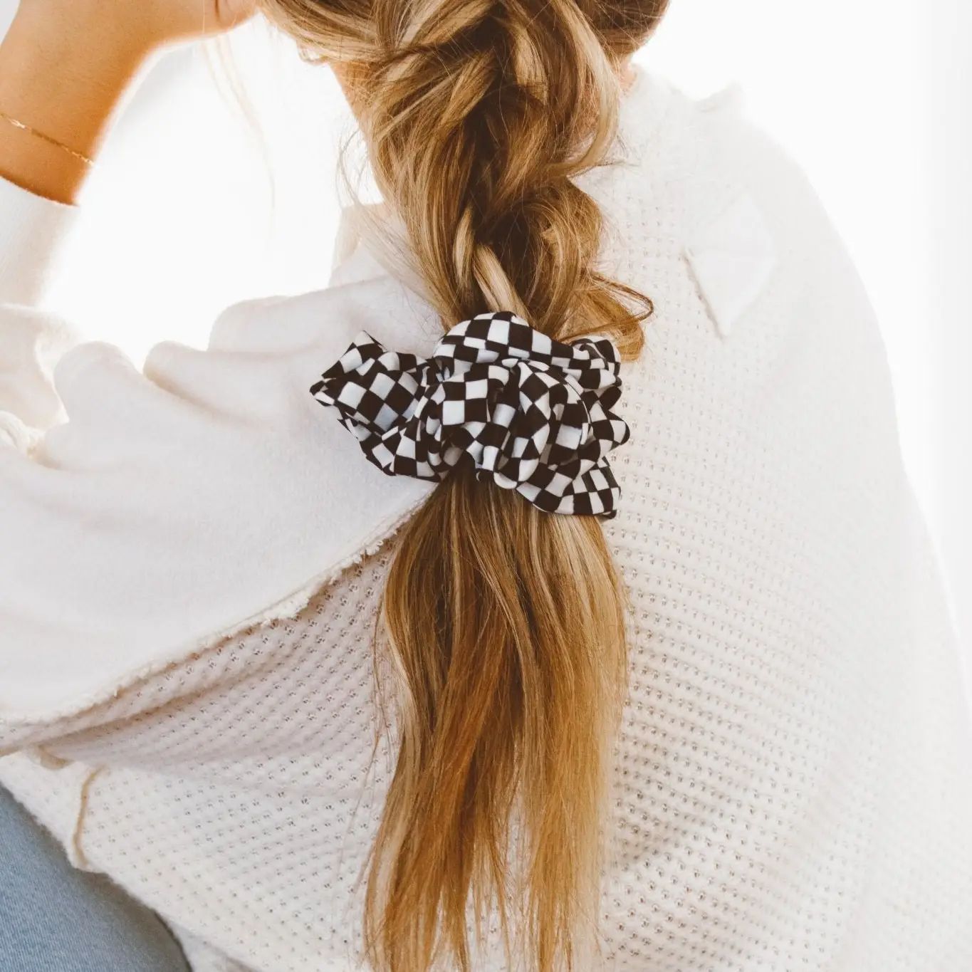 Oversized Scrunchie – Sidebloom Shop